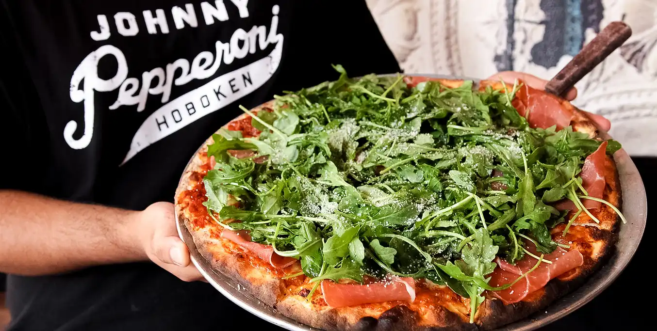 Johnny Pepperoni - 16" Thin Crust Round Pie
