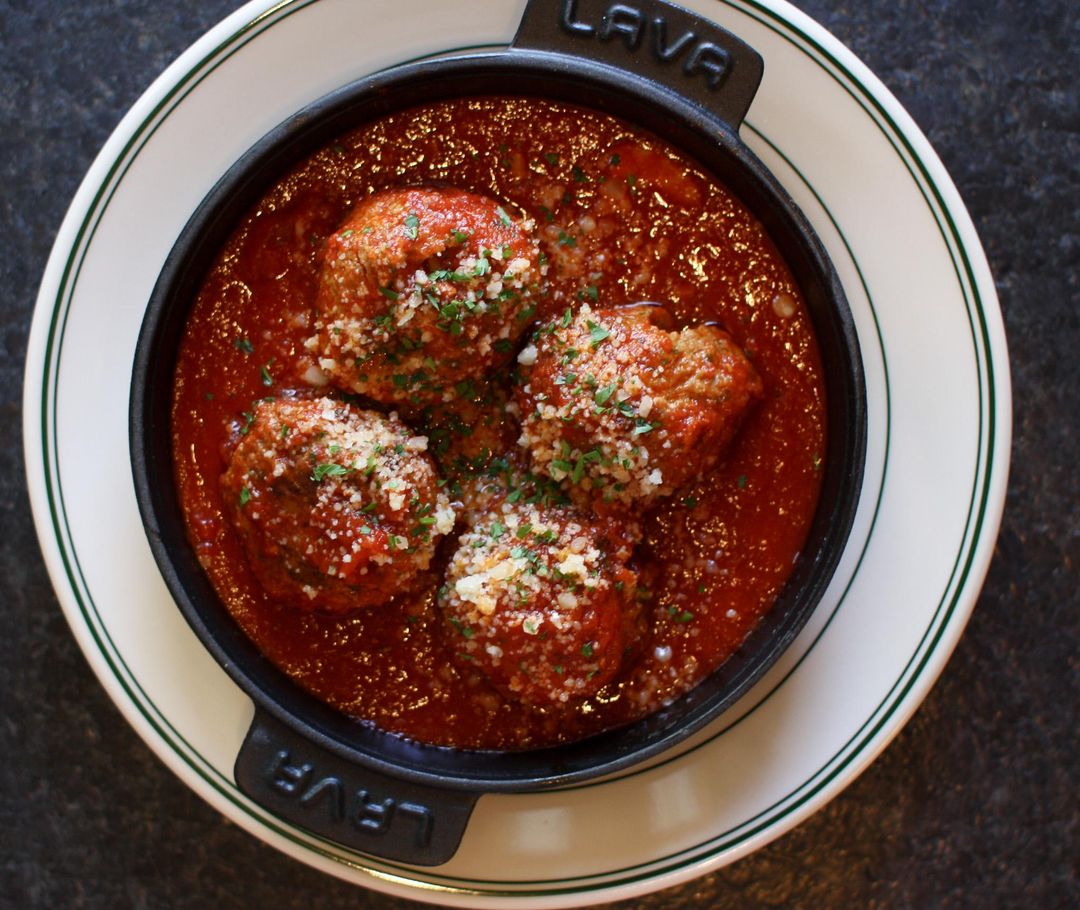 Denucci's Hinsdale - Spaghetti & Meatballs