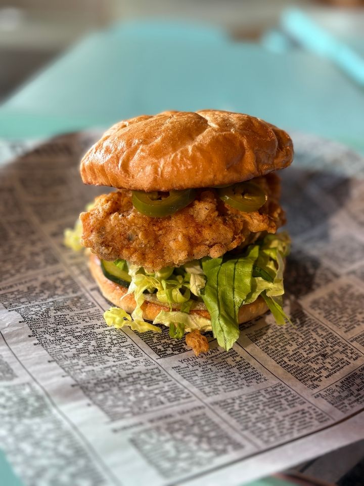 Mojo 99 9975 Wadsworth Parkway. M-N2 | Toast