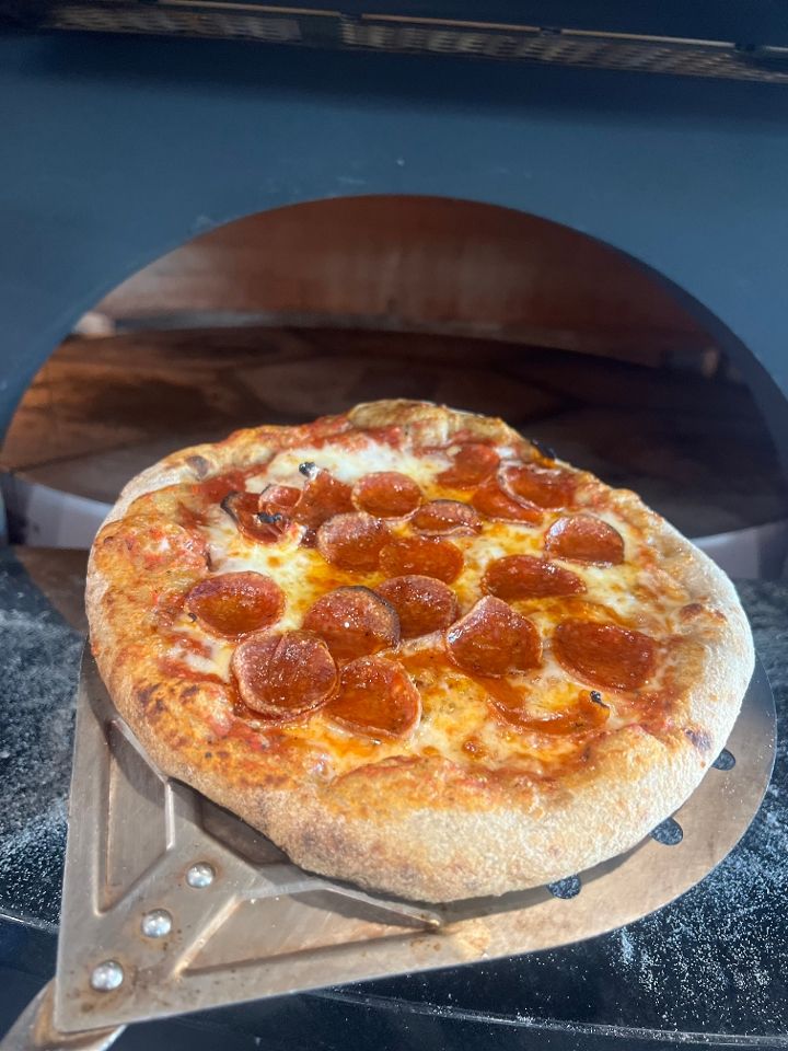 Loon Liquors Distillery & Pizzeria 115 5th Street W - Pepperoni with ...