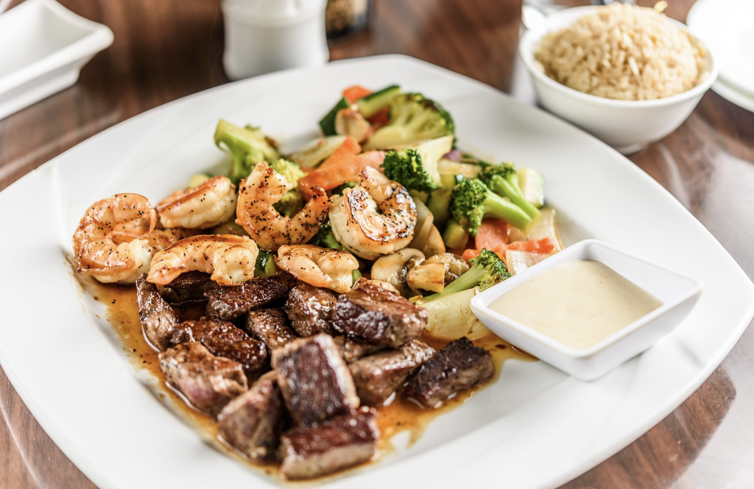 Four Leaves Asian Restaurant | Toast