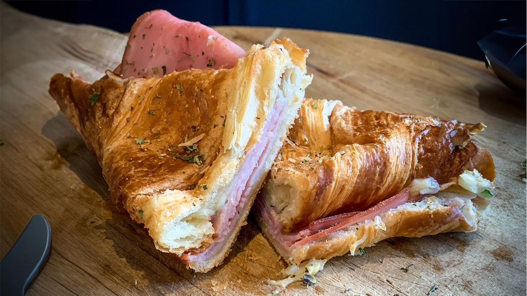 Joan + Joe Coffee Morgantown 1481 University Ave - Sugar Cookie Cream Soda