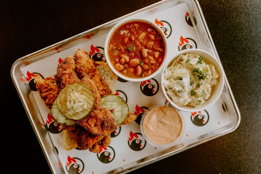 Little Lou's Hot Chicken - Detroit - Chicken Sando