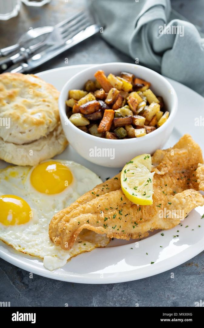 Laurel - Fried Croaker with 2 SIDES