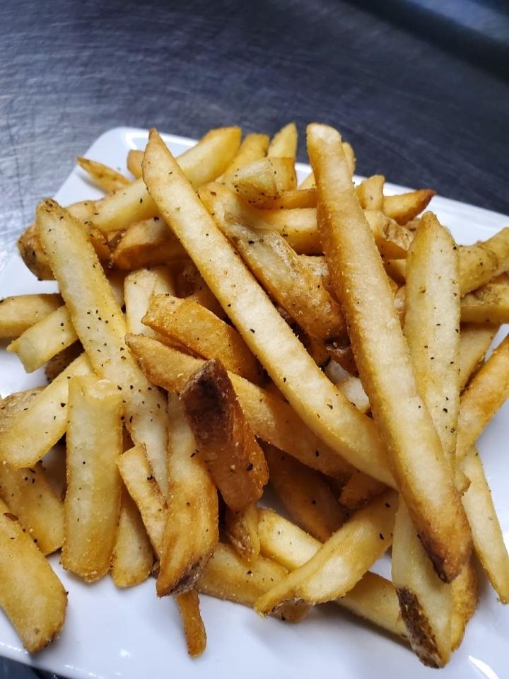 Hydeout Bar & Grill - Gladiator Tacos