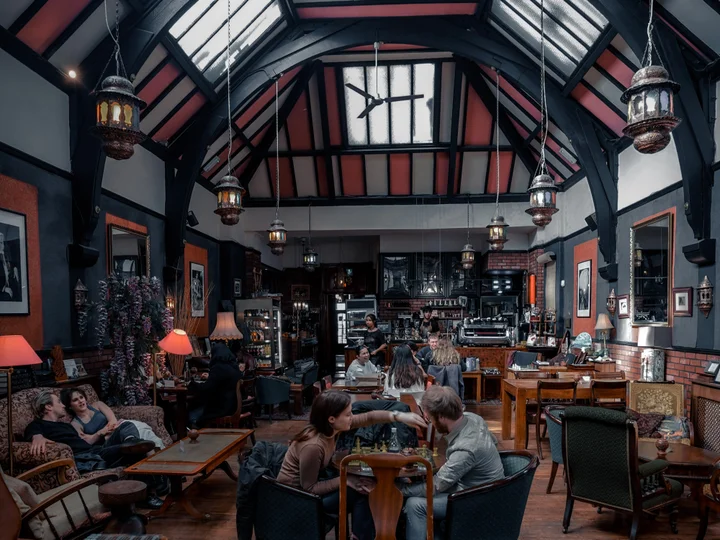 Site 1 - Glasgow - Almost Christmas Cake