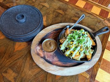 The Matador Tacoma - Papas con Rajas