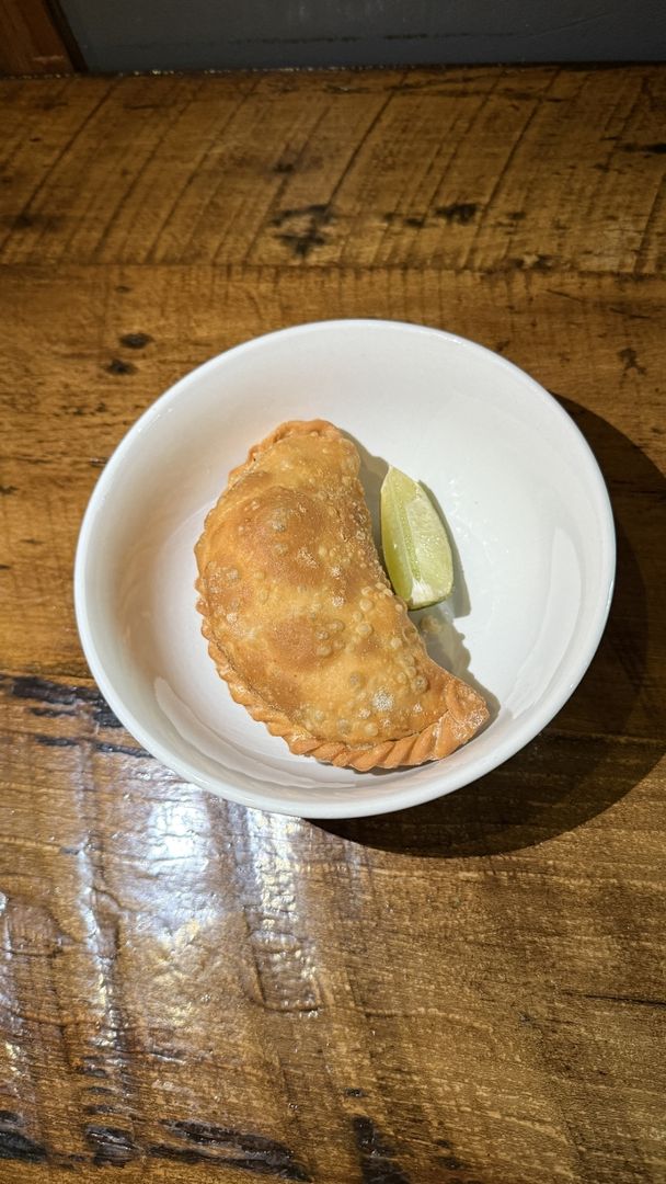 Across Coconut Point Mall - Fettuccini Verde Mar y Tierra