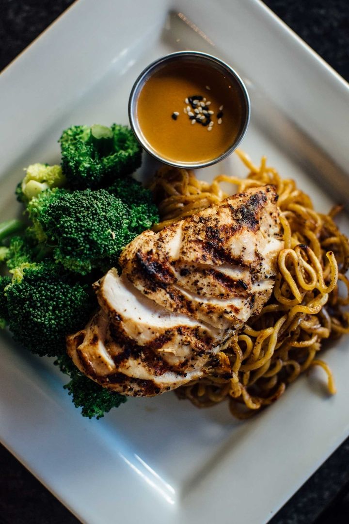 The Rawbar Restaurant & Sushi - DA King Salmon Sashimi