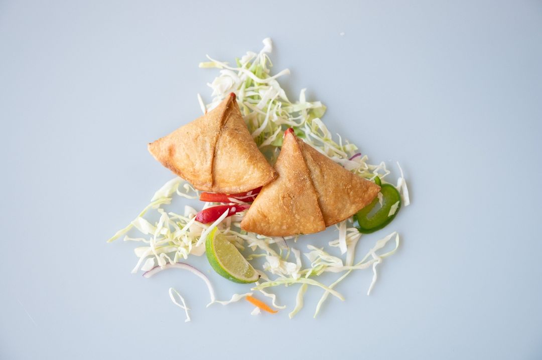 Southfield - (2) butter chicken samosas
