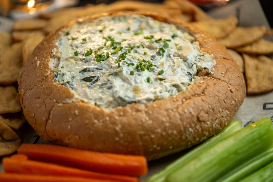 PinSeekers Deforest - Loaded Pub Chips