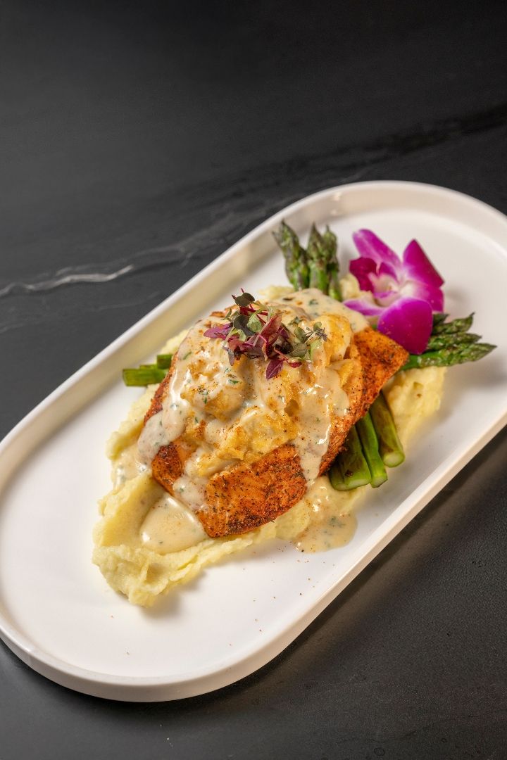 Docks Off 5th NEW 310 Beale St | Toast