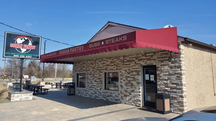 447 Harding Hwy - PINT MARYLAND CRAB