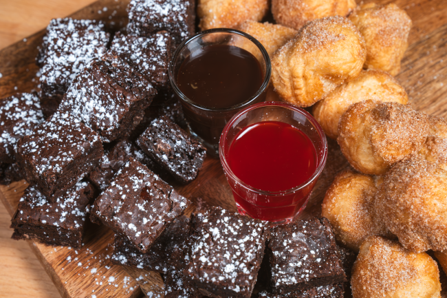 Star Cinema Grill TX SCG College Station - Gabby Tin