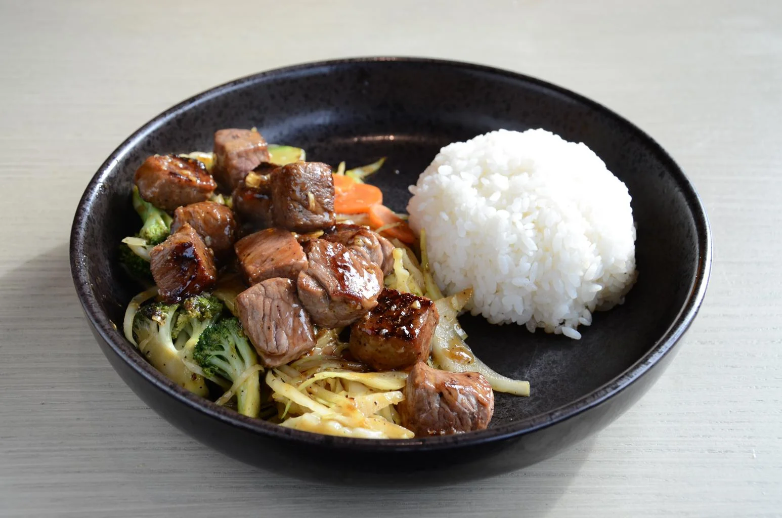 Volcano Japanese Cuisine