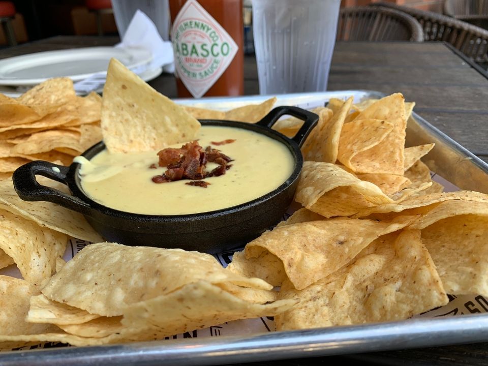 NashHouse Southern Spoon & Saloon - 14 oz Ribeye