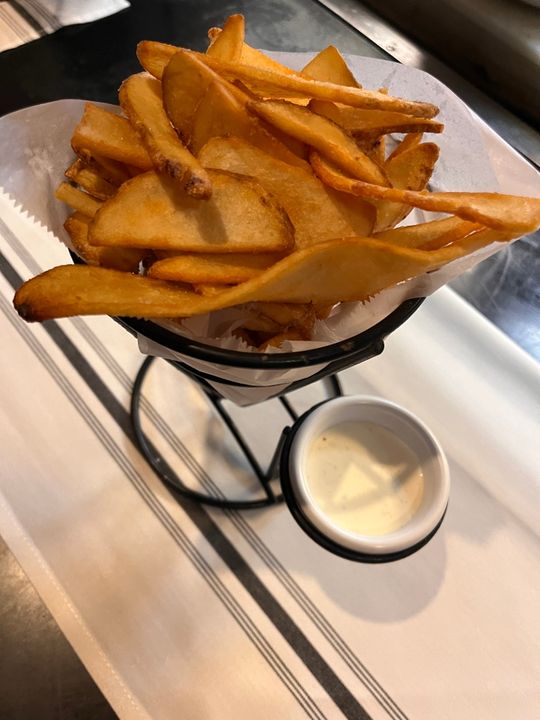 Patriot House Pub 2 Embarcadero Center., Level P - Grilled Pork Chops