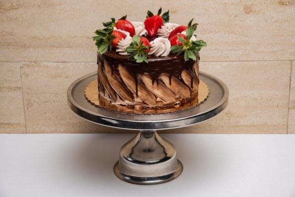 Chestnut Hill - Valentine Cupcakes Assortment