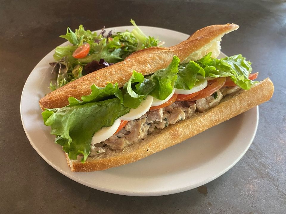 St. Honore Bakery - Macadam | Toast