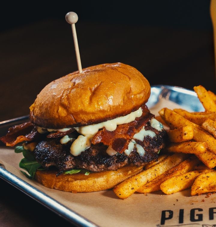 5377 McIntosh Road - BBQ GOUDA BURGER