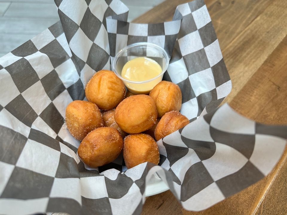 Methuen - DOUGHNUT BASKET**