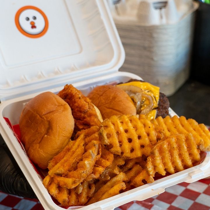 Yoyo Chicken - 14th St (New York) 418 E 14th St - YoYo Mango Refresher ...