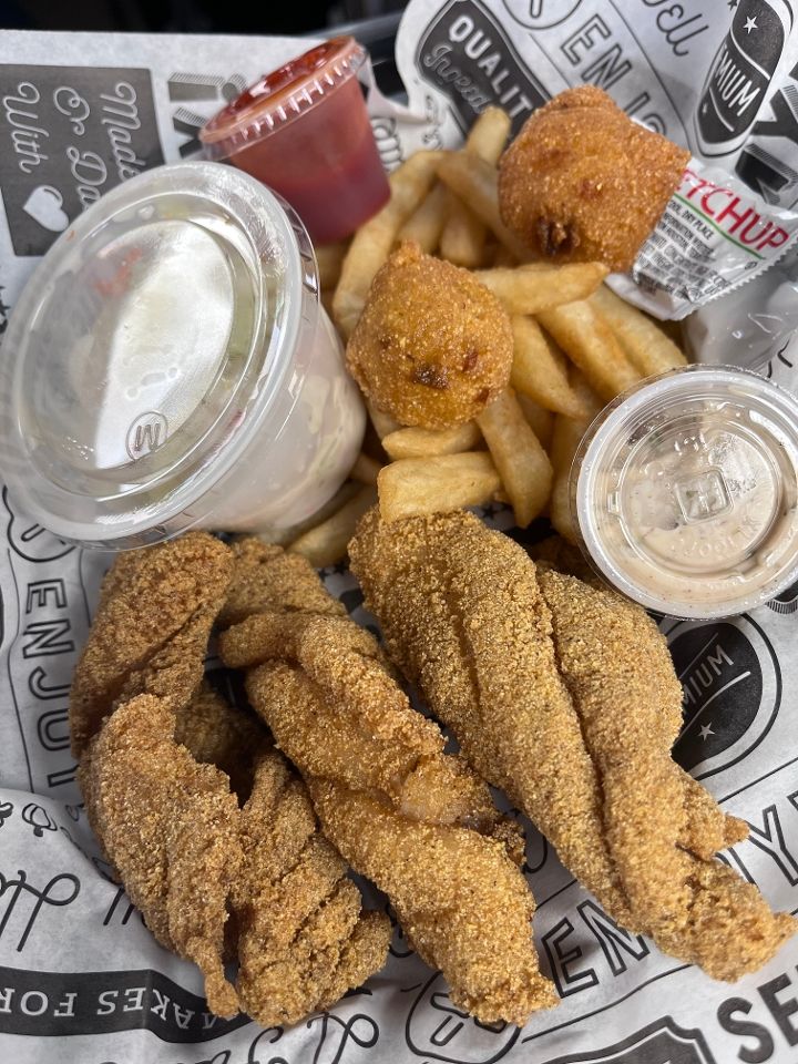 Delta Fish Market Bar and Grill | Toast
