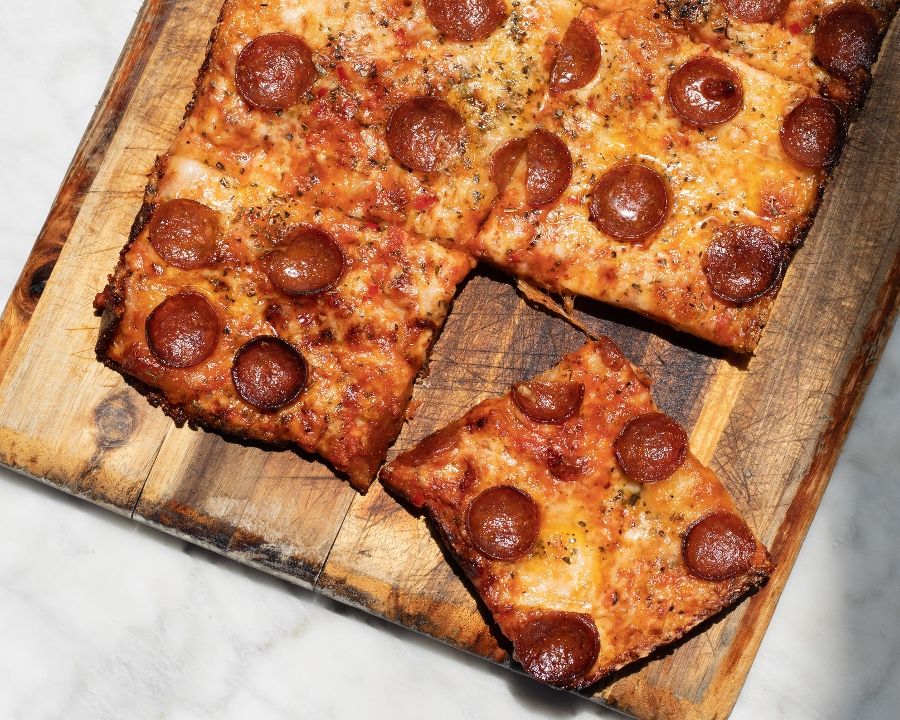 Zinqué (zin-kae) Century City - Strawberry & Whipped Cream