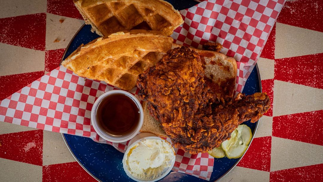 111 West Prospect Road UNIT C - Johnny Appleseed