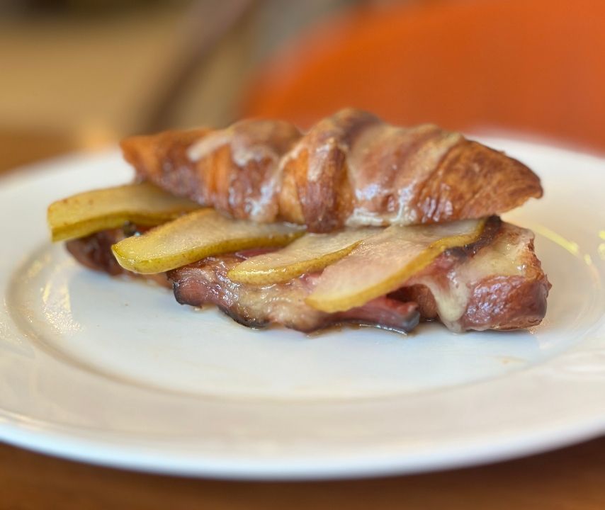 Maison Parisienne - Lincoln Park - Armitage 901 W. Armitage - Mushroom ...