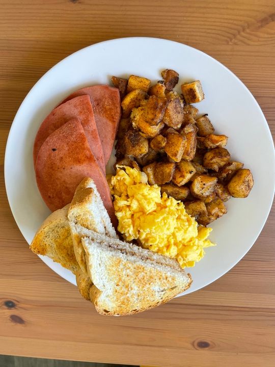 Easy Street Diner 3625 Dutch Village Rd - Kimchi