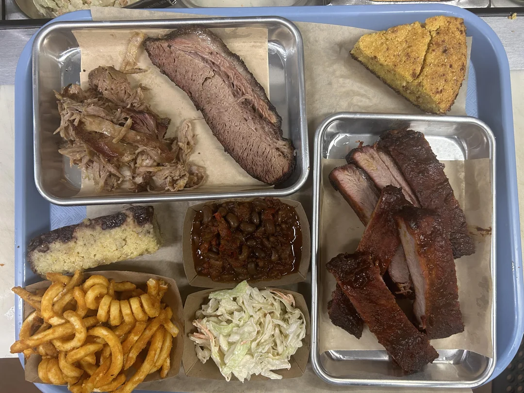842 N Summit Blvd # 38 - Pueblo Pulled Pork