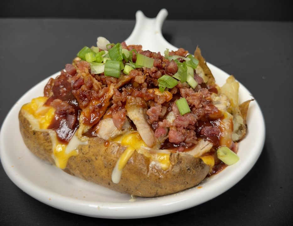 The Potato Place - House Chili w/beans