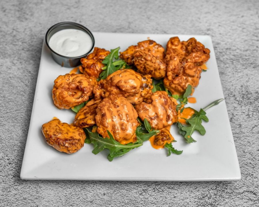 Babylon Social 100 Deer Park Ave | Toast