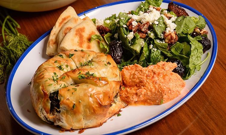 Ilios Crafted Greek- Oakhurst - Seasonal Salad- FIG & GOAT CHEESE