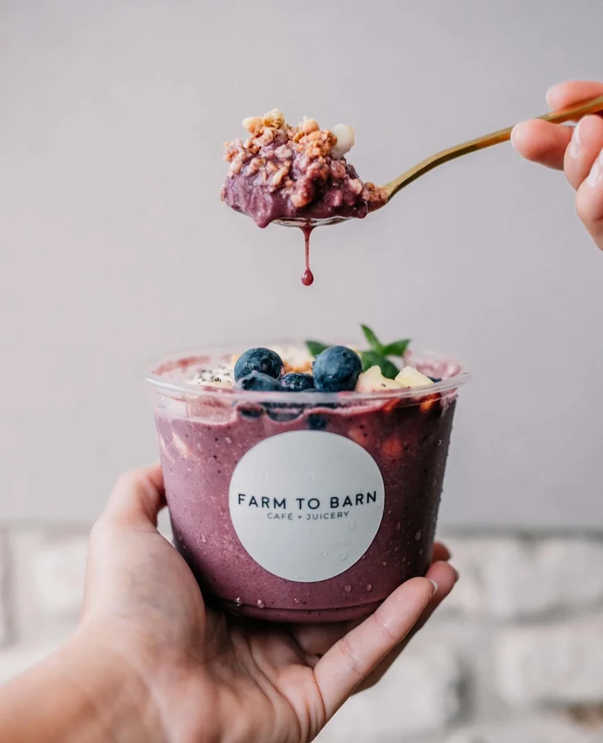 Farm To Barn Cafe & Juicery - Breakfast Bagel