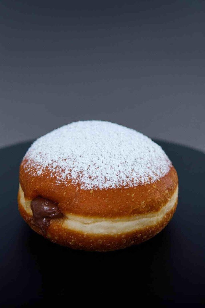 176-19 Union Turnpike - Jelly Donut