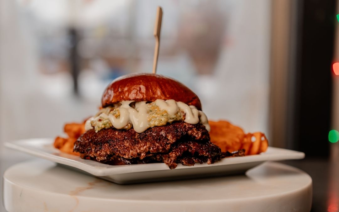 B-52 Burgers and Brew - Inver Grove - Quinn Huge