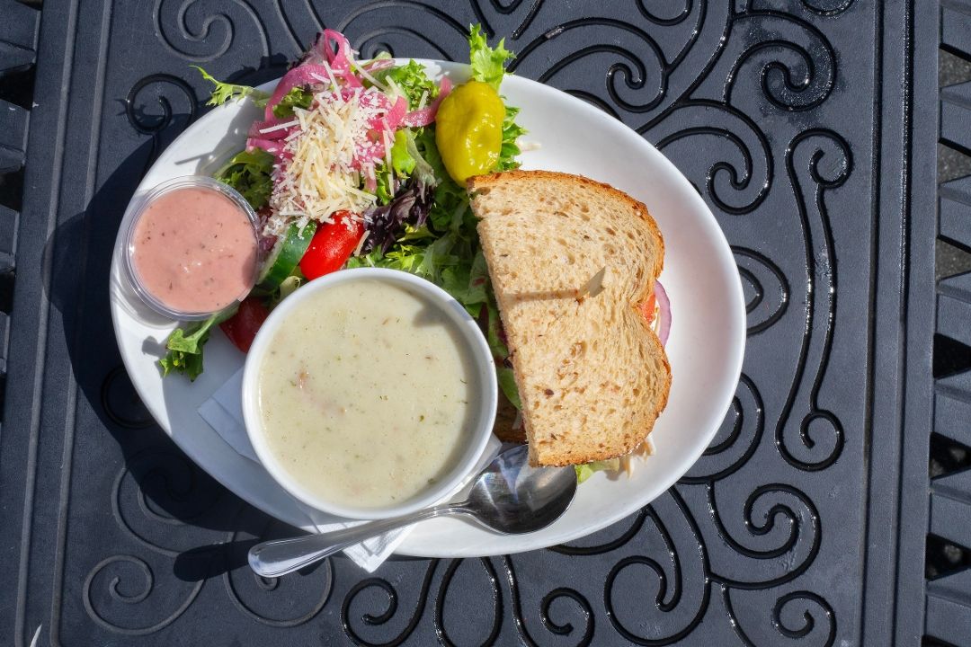 McMenamins Wilsonville Old Church & Pub - Hammerhead BBQ Salmon Tacos