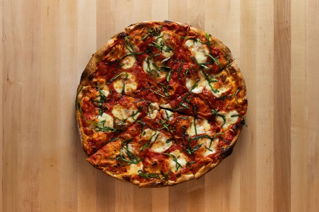 Mootz Pizzeria + Bar | Toast