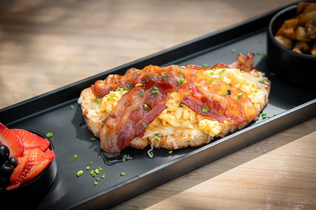 Ruah Cafe - Conroe | Toast