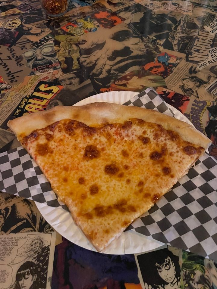 Long Beach, Ca - Beachwood X Green Cheek - Lucky 7 Cheeky's Escape IPA