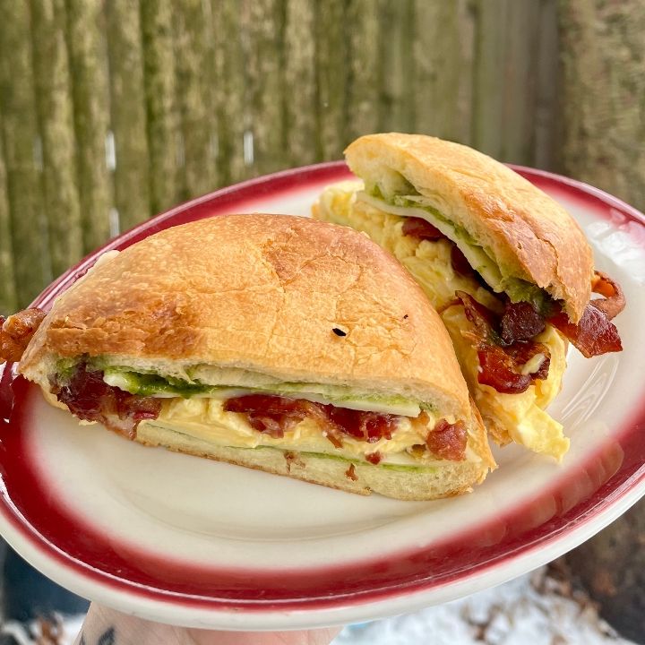 Rifrullo 147 Cypress St | Toast