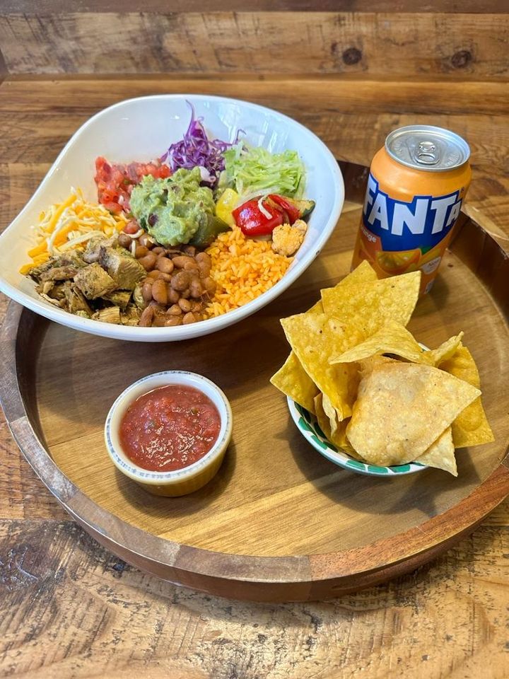 El Jefe's Taqueria Bethlehem - KiDS MINI BOWL MEAL