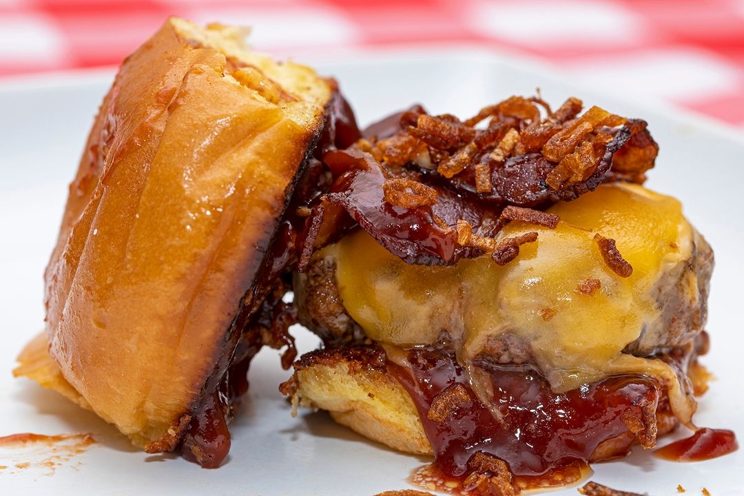 Burt's Burgers Christmas Pop Up | Toast