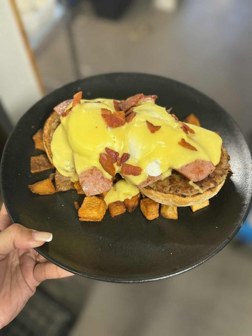 Palmer Restaurant 1376 Main St | Toast