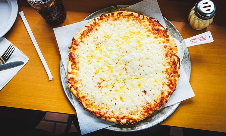 6041 Market St - 12" Pizza