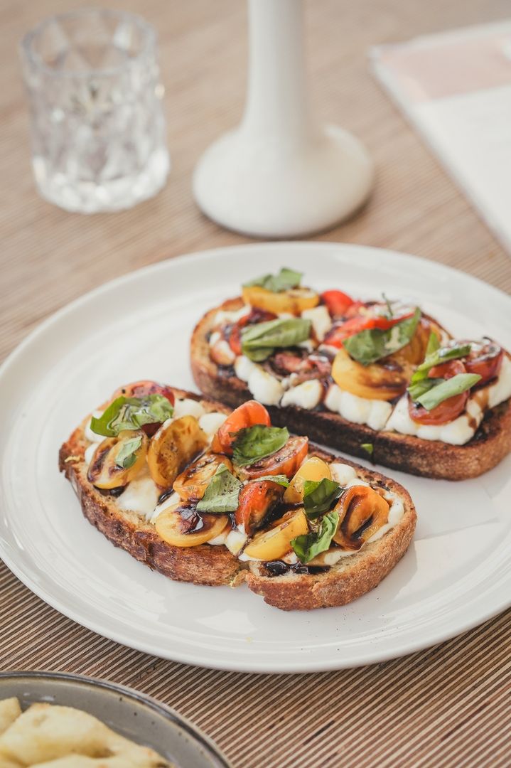 Fellow Osteria - 4oz Flat Iron Steak Entree