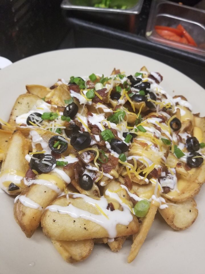 The Quaff - "Q" POUTINE FRIES