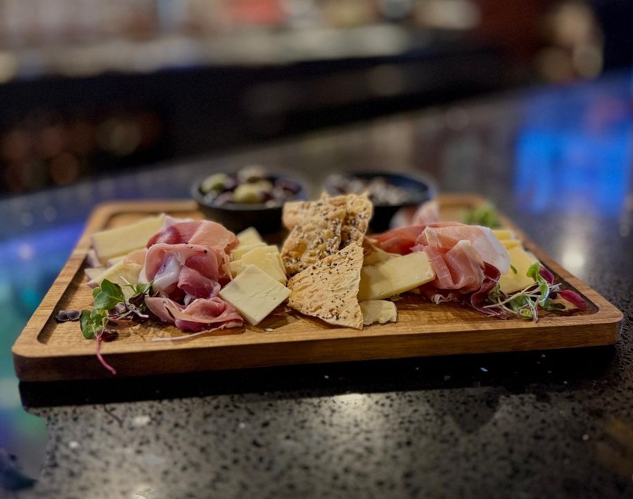 Paragon Tap & Table - Caesar